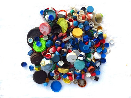 Lids of all sizes, shapes and colour, bottle caps and spray pump tops ...