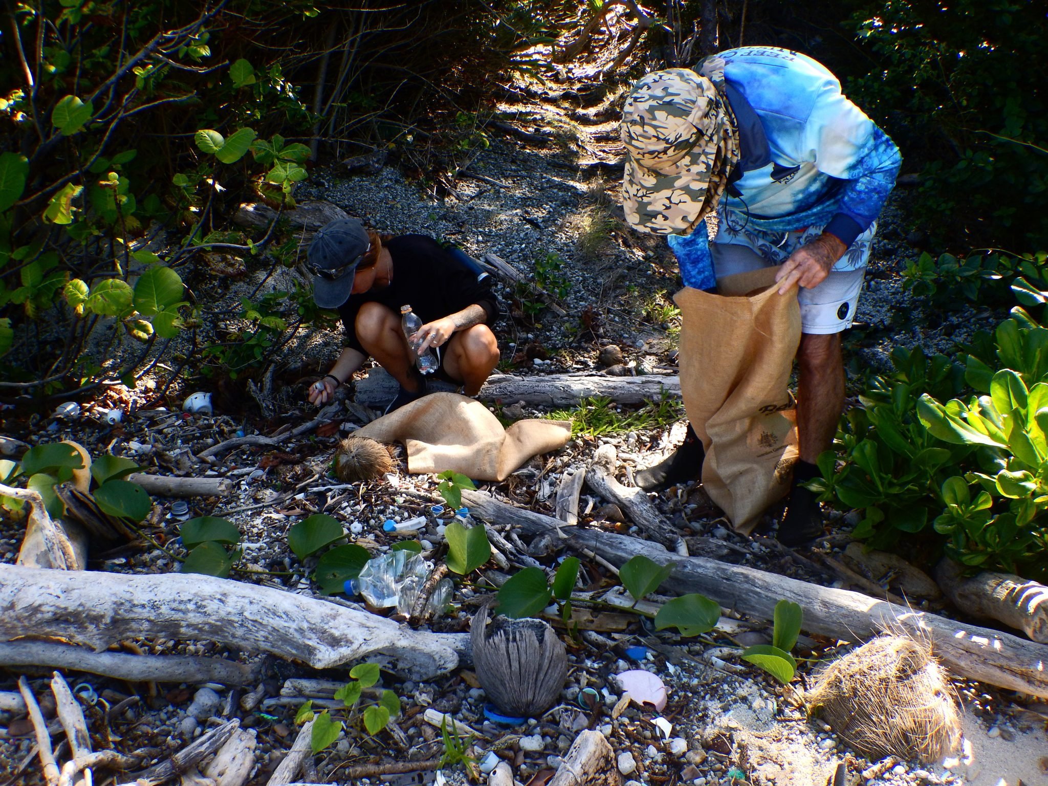 ReefClean - Tangaroa Blue Foundation
